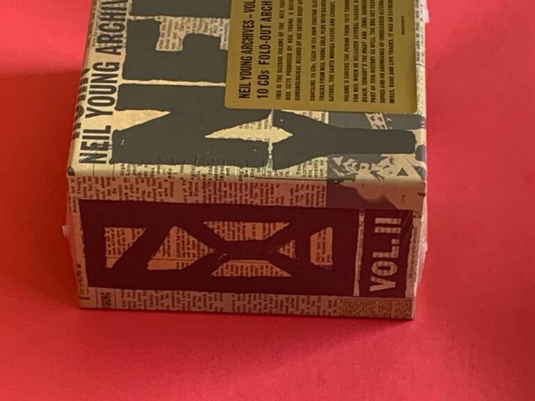 NEIL YOUNG " ARCHIVES VOL.II ( 1972 - 1976 ) " 10 CD BOX - Tienda de ...